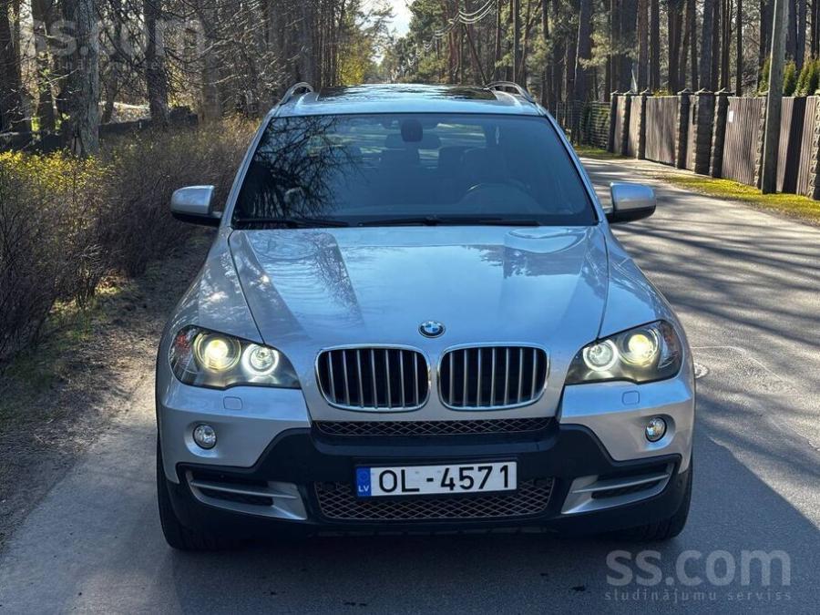 BMW X5 2008 in Riga, with an engine capacity of 3.00 L and mileage of 350 thousand km for 7600 €, photo 3 on AUTOMOTO.COM.LV
