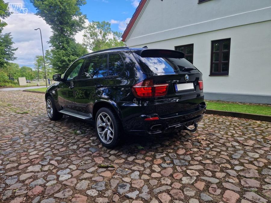 BMW X5 2008 in Prienai, with an engine capacity of 3.00 L and mileage of 332 thousand km for 9700 €, photo 5 on AUTOMOTO.COM.LV