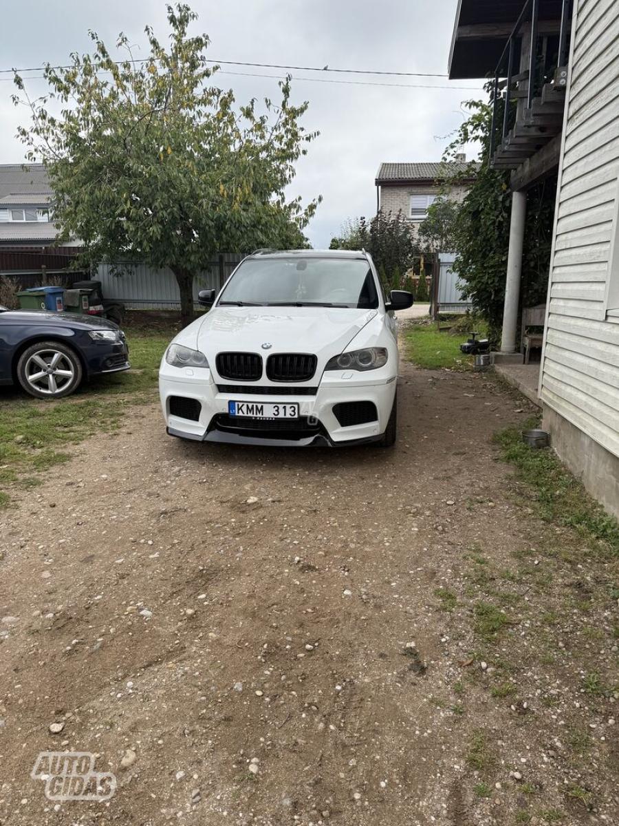 BMW X5 2008 in Kaunas, with an engine capacity of 3.00 L and mileage of 349 thousand km for 9500 €, photo 8 on AUTOMOTO.COM.LV