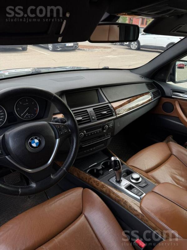 BMW X5 2008 in Riga, with an engine capacity of 3.00 L and mileage of 445 thousand km for 7000 €, photo 7 on AUTOMOTO.COM.LV