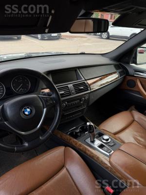 BMW X5 2008 Rīga, ar dzinēja tilpumu 3.00 L un nobraukumu 445 tūkst. km par 7000 €, foto 8 vietnē AUTOMOTO.COM.LV