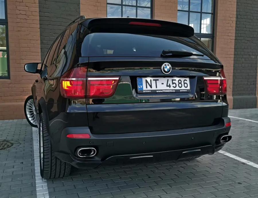 BMW X5 2008 in Riga, with an engine capacity of 3.00 L and mileage of 268 thousand km for 9990 €, photo 3 on AUTOMOTO.COM.LV