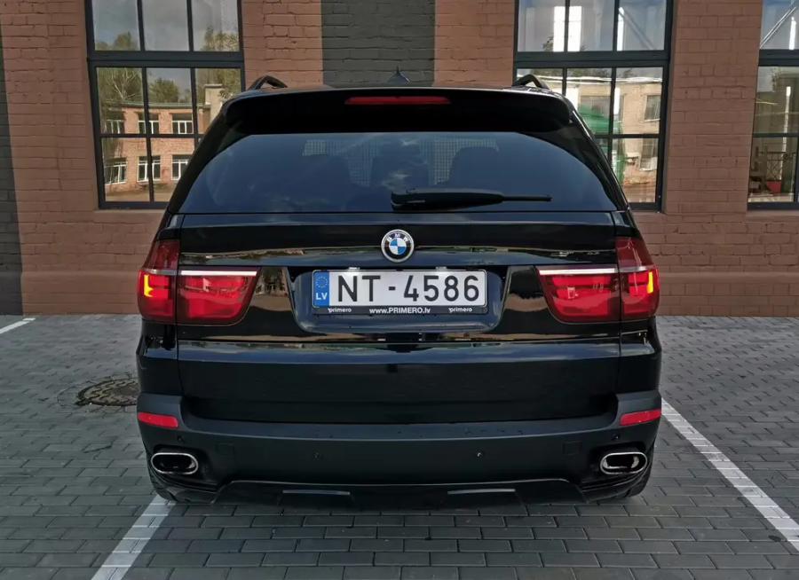 BMW X5 2008 in Riga, with an engine capacity of 3.00 L and mileage of 268 thousand km for 9990 €, photo 4 on AUTOMOTO.COM.LV