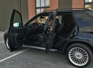 BMW X5 2008 in Riga, with an engine capacity of 3.00 L and mileage of 268 thousand km for 9990 €, photo 7 on AUTOMOTO.COM.LV