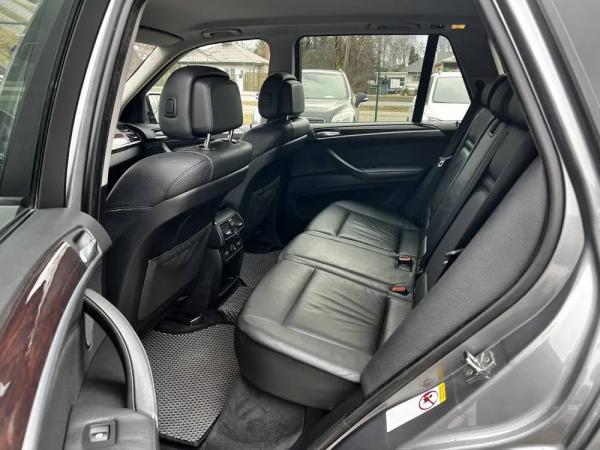 BMW X5 2008 in Riga, with an engine capacity of 3.00 L and mileage of 0 thousand km for 6950 €, photo 10 on AUTOMOTO.COM.LV