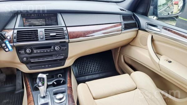 BMW X5 2008 Rīga, ar dzinēja tilpumu 3.00 L un nobraukumu 317 tūkst. km par 7500 €, foto 9 vietnē AUTOMOTO.COM.LV