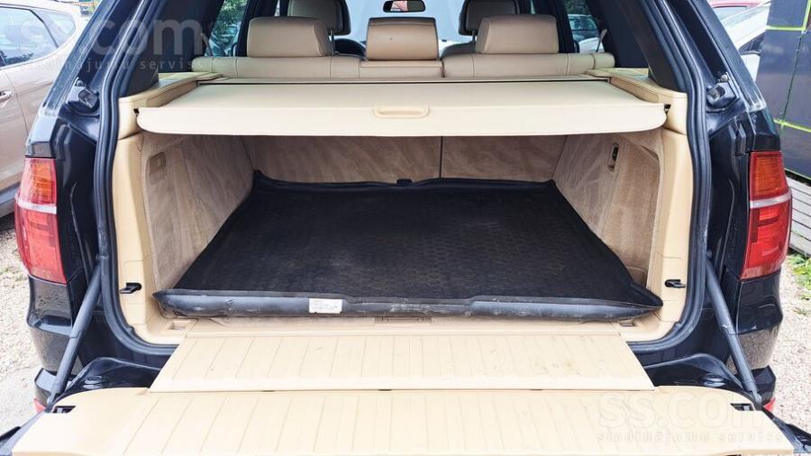 BMW X5 2008 Rīga, ar dzinēja tilpumu 3.00 L un nobraukumu 317 tūkst. km par 7500 €, foto 20 vietnē AUTOMOTO.COM.LV
