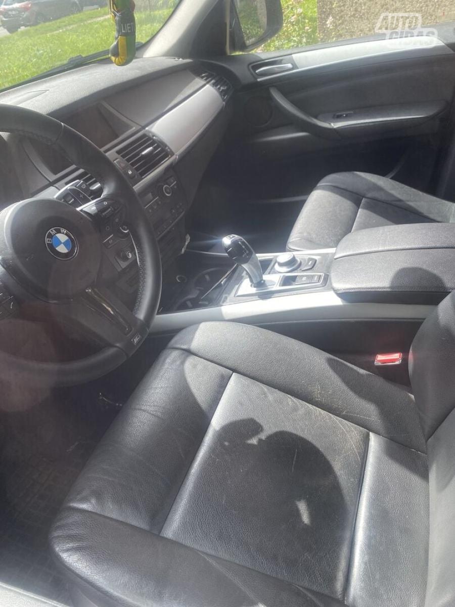 BMW X5 2008 in Klaipeda, with an engine capacity of 3.00 L and mileage of 350 thousand km for 850 €, photo 6 on AUTOMOTO.COM.LV