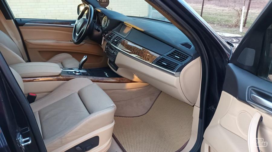 BMW X5 2008 Kauņa, ar dzinēja tilpumu 3.00 L un nobraukumu 348 tūkst. km par 7000 €, foto 9 vietnē AUTOMOTO.COM.LV
