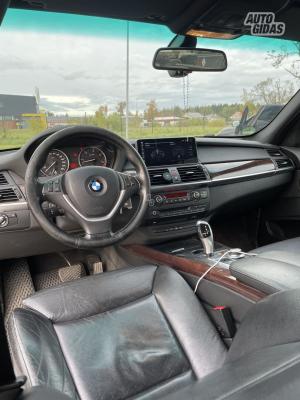 BMW X5 2008 Viļņa, ar dzinēja tilpumu 3.00 L un nobraukumu 329 tūkst. km par 8300 €, foto 17 vietnē AUTOMOTO.COM.LV