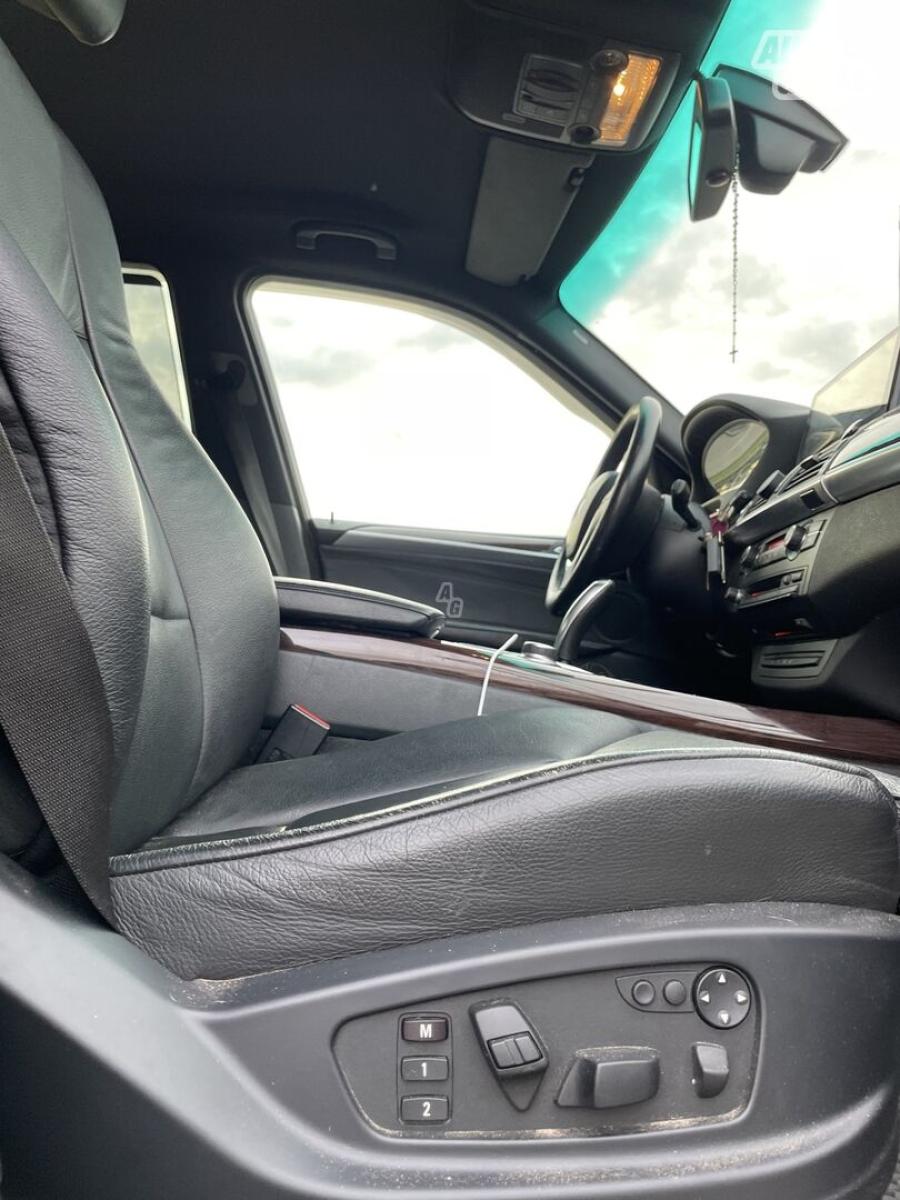 BMW X5 2008 Viļņa, ar dzinēja tilpumu 3.00 L un nobraukumu 329 tūkst. km par 8300 €, foto 21 vietnē AUTOMOTO.COM.LV