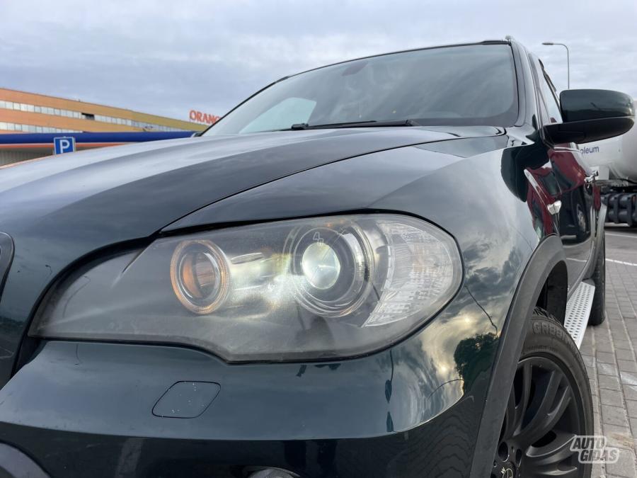 BMW X5 2008 Viļņa, ar dzinēja tilpumu 3.00 L un nobraukumu 329 tūkst. km par 8300 €, foto 29 vietnē AUTOMOTO.COM.LV