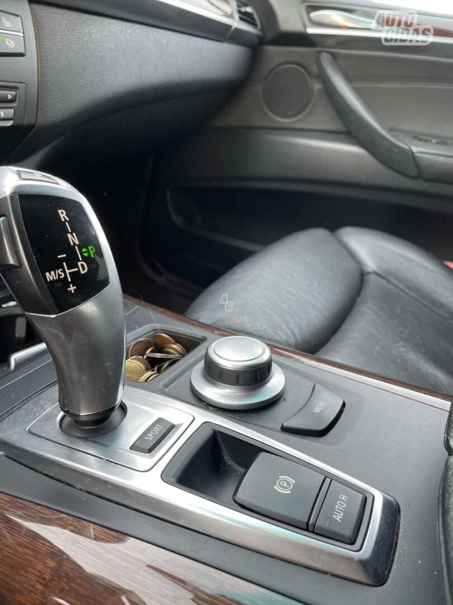 BMW X5 2008 Viļņa, ar dzinēja tilpumu 3.00 L un nobraukumu 329 tūkst. km par 8300 €, foto 35 vietnē AUTOMOTO.COM.LV