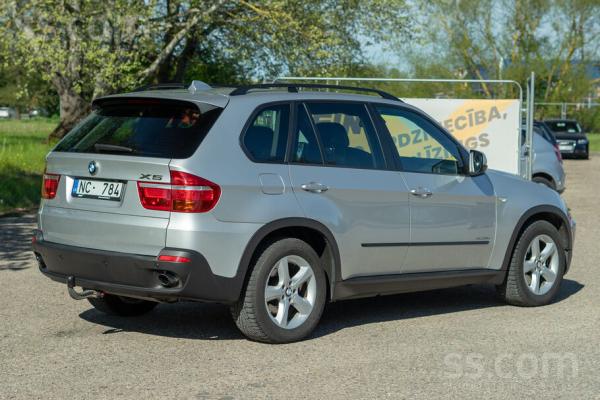 BMW X5 2009 Liepāja, ar dzinēja tilpumu 3.00 L un nobraukumu 363 tūkst. km par 9800 €, foto 6 vietnē AUTOMOTO.COM.LV