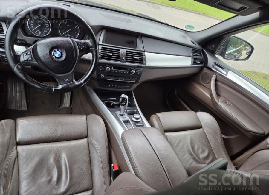 BMW X5 2009 Rīga, ar dzinēja tilpumu 3.00 L un nobraukumu 255 tūkst. km par 11500 €, foto 9 vietnē AUTOMOTO.COM.LV