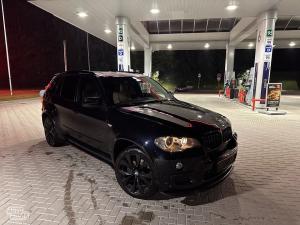 BMW X5 2009 in Vilnius, with an engine capacity of 3.00 L and mileage of 350 thousand km for 10500 €, photo 2 on AUTOMOTO.COM.LV