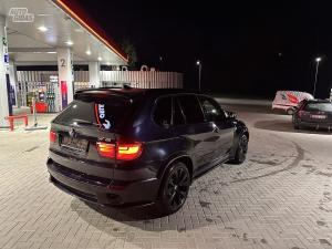 BMW X5 2009 in Vilnius, with an engine capacity of 3.00 L and mileage of 350 thousand km for 10500 €, photo 7 on AUTOMOTO.COM.LV