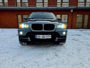 BMW X5 2009 in Marijampole, with an engine capacity of 2.99 L and mileage of 283 thousand km for 8700 €, photo 2 on AUTOMOTO.COM.LV