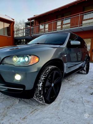 BMW X5 2009 in Marijampole, with an engine capacity of 2.99 L and mileage of 283 thousand km for 8700 €, photo 8 on AUTOMOTO.COM.LV