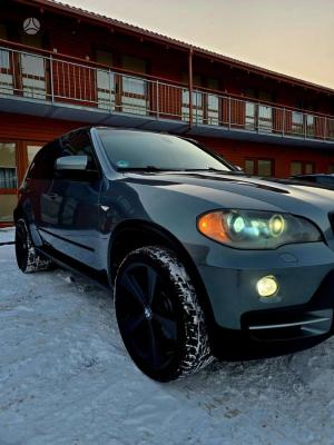 BMW X5 2009 in Marijampole, with an engine capacity of 2.99 L and mileage of 283 thousand km for 8700 €, photo 9 on AUTOMOTO.COM.LV