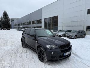 BMW X5 2009 Viļņa, ar dzinēja tilpumu 3.00 L un nobraukumu 350 tūkst. km par 5700 €, foto  vietnē AUTOMOTO.COM.LV