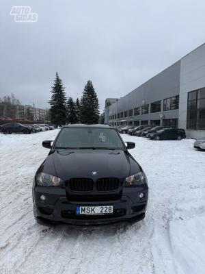 BMW X5 2009 in Vilnius, with an engine capacity of 3.00 L and mileage of 350 thousand km for 5700 €, photo 4 on AUTOMOTO.COM.LV