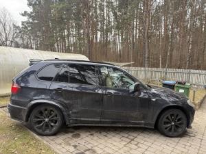 BMW X5 2009 Viļņa, ar dzinēja tilpumu 3.00 L un nobraukumu 350 tūkst. km par 5700 €, foto 2 vietnē AUTOMOTO.COM.LV