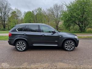 BMW X5 2009 in Vilnius, with an engine capacity of 3.00 L and mileage of 360 thousand km for 9750 €, photo 5 on AUTOMOTO.COM.LV