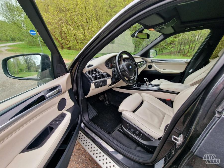 BMW X5 2009 in Vilnius, with an engine capacity of 3.00 L and mileage of 360 thousand km for 9750 €, photo 10 on AUTOMOTO.COM.LV