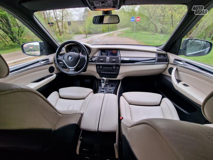 BMW X5 2009 in Vilnius, with an engine capacity of 3.00 L and mileage of 360 thousand km for 9750 €, photo 14 on AUTOMOTO.COM.LV