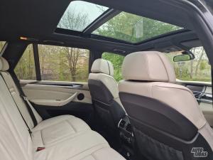 BMW X5 2009 in Vilnius, with an engine capacity of 3.00 L and mileage of 360 thousand km for 9750 €, photo 16 on AUTOMOTO.COM.LV