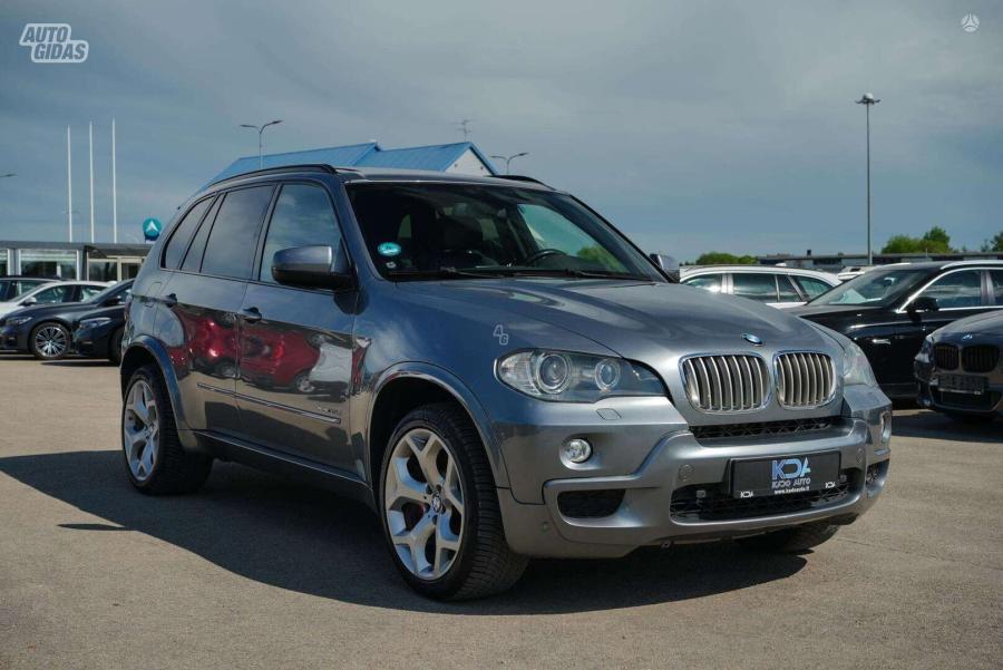 BMW X5 2009 Marijampole, ar dzinēja tilpumu 3.00 L un nobraukumu 296 tūkst. km par 9950 €, foto 1 vietnē AUTOMOTO.COM.LV
