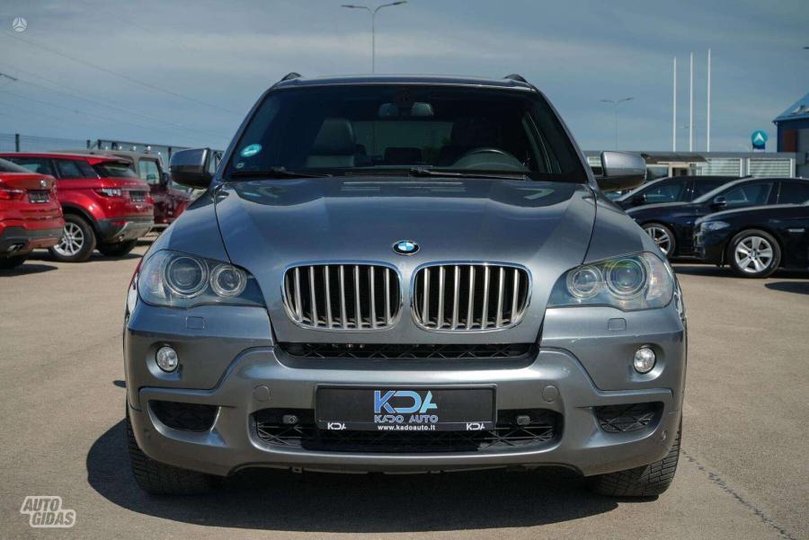 BMW X5 2009 Marijampole, ar dzinēja tilpumu 3.00 L un nobraukumu 296 tūkst. km par 9950 €, foto 4 vietnē AUTOMOTO.COM.LV