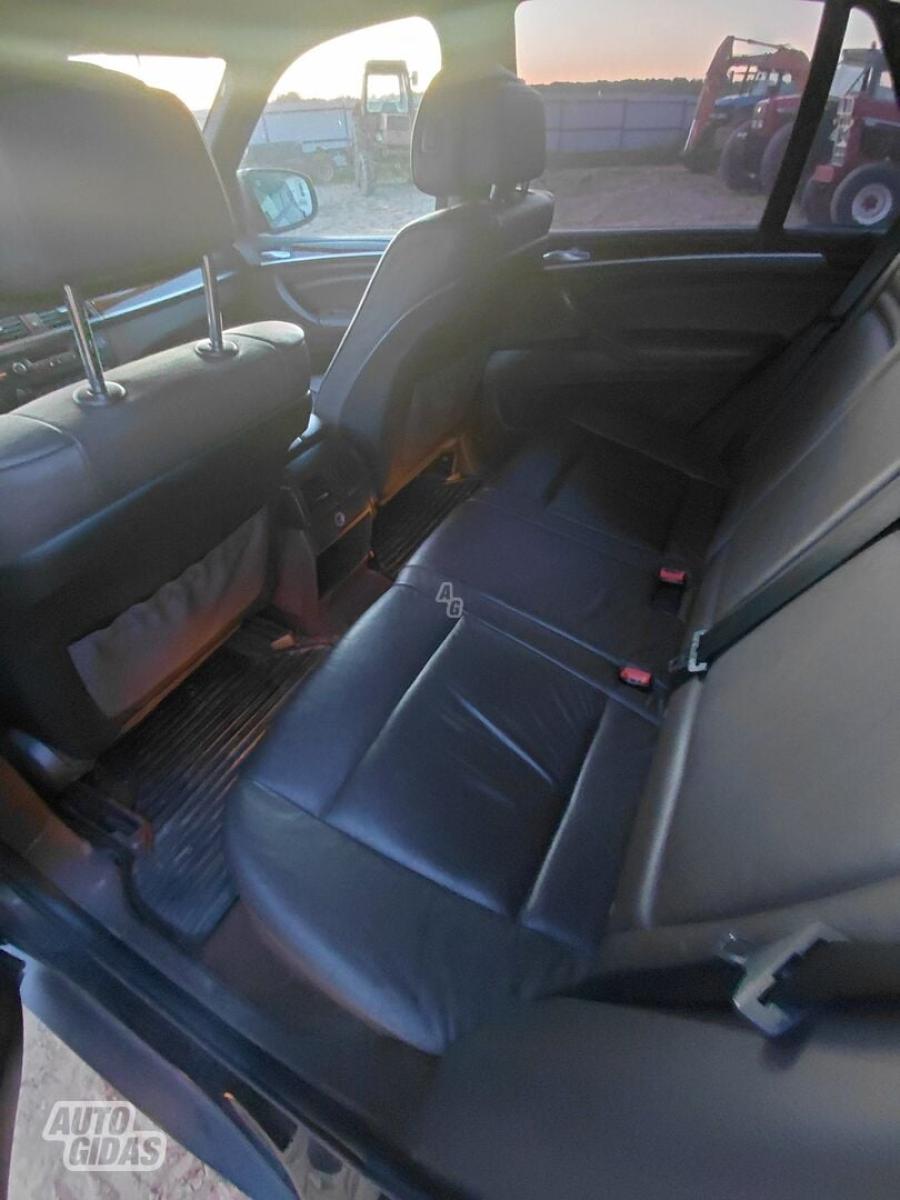 BMW X5 2009 Alīta, ar dzinēja tilpumu 3.00 L un nobraukumu 277 tūkst. km par 4400 €, foto 5 vietnē AUTOMOTO.COM.LV