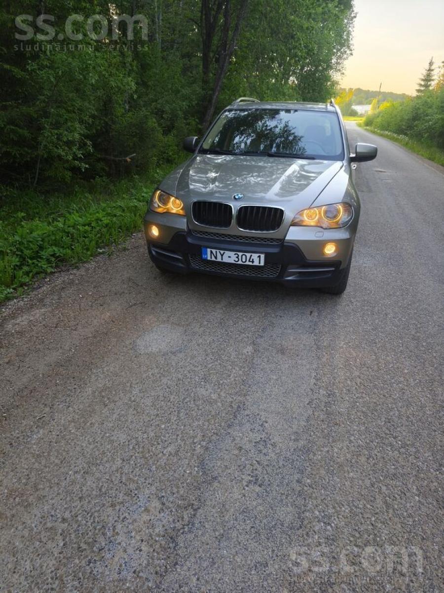 BMW X5 2009 Madona, ar dzinēja tilpumu 3.00 L un nobraukumu 359 tūkst. km par 6500 €, foto 1 vietnē AUTOMOTO.COM.LV