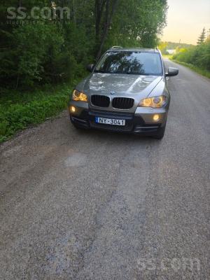 BMW X5 2009 in Madona, with an engine capacity of 3.00 L and mileage of 359 thousand km for 8000 €, photo 3 on AUTOMOTO.COM.LV