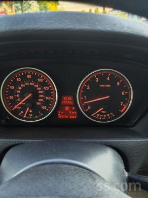 BMW X5 2009 in Madona, with an engine capacity of 3.00 L and mileage of 359 thousand km for 8000 €, photo 6 on AUTOMOTO.COM.LV