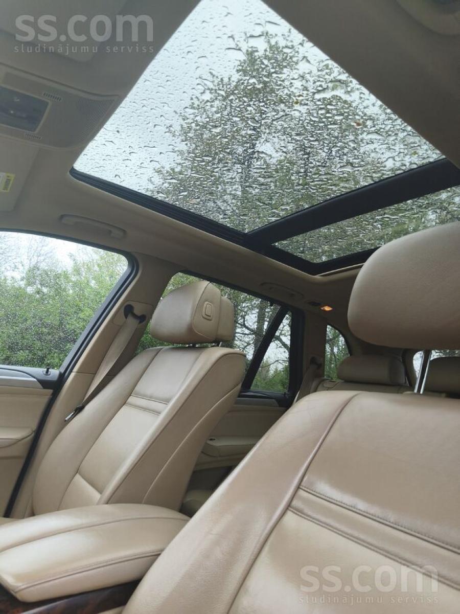 BMW X5 2009 in Madona, with an engine capacity of 3.00 L and mileage of 359 thousand km for 8000 €, photo 10 on AUTOMOTO.COM.LV