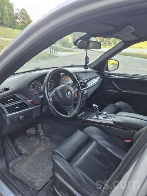 BMW X5 2009 in Talsi, with an engine capacity of 3.00 L and mileage of 365 thousand km for 8000 €, photo 9 on AUTOMOTO.COM.LV