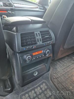 BMW X5 2009 in Talsi, with an engine capacity of 3.00 L and mileage of 365 thousand km for 8000 €, photo 11 on AUTOMOTO.COM.LV