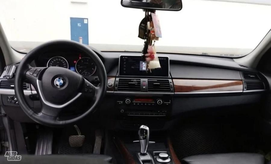 BMW X5 2009 Trakai, ar dzinēja tilpumu 3.00 L un nobraukumu 450 tūkst. km par 6350 €, foto 18 vietnē AUTOMOTO.COM.LV