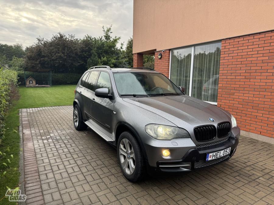 BMW X5 2009 Šauļi, ar dzinēja tilpumu 3.00 L un nobraukumu 430 tūkst. km par 7000 €, foto 1 vietnē AUTOMOTO.COM.LV