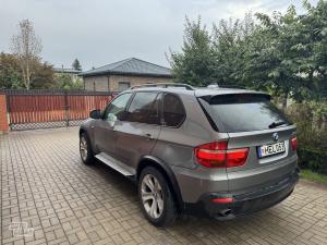 BMW X5 2009 Šauļi, ar dzinēja tilpumu 3.00 L un nobraukumu 430 tūkst. km par 7000 €, foto 5 vietnē AUTOMOTO.COM.LV