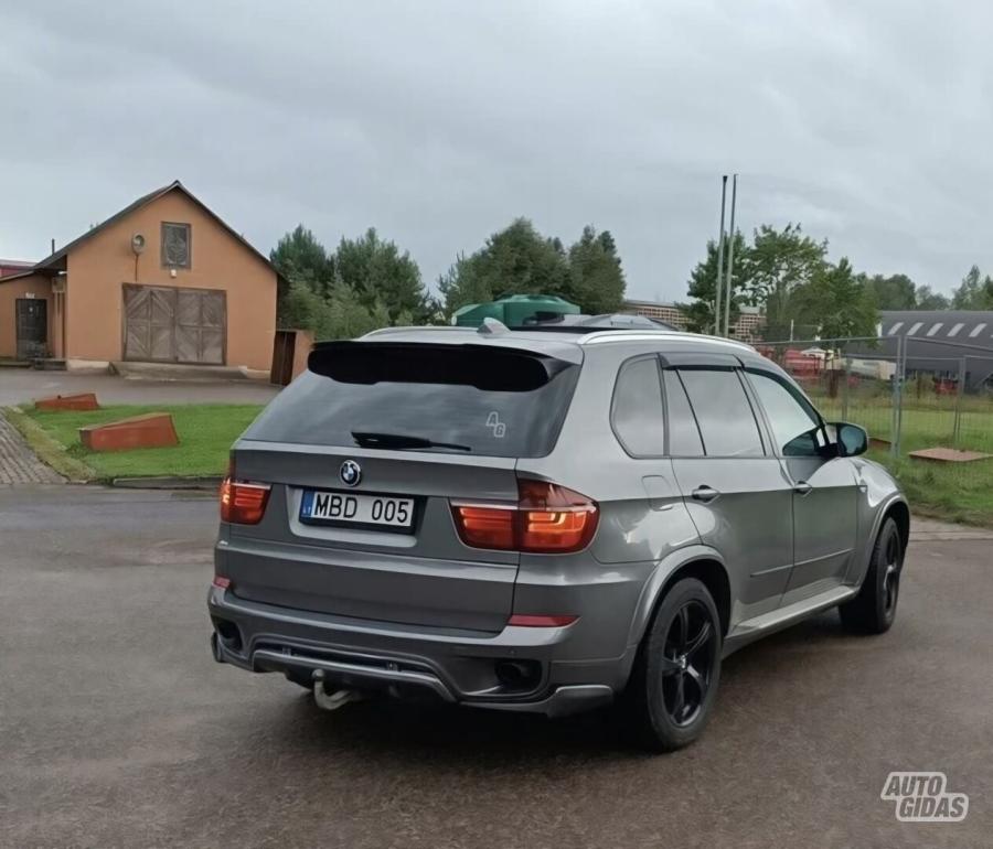BMW X5 2009 in Trakai, with an engine capacity of 3.00 L and mileage of 450 thousand km for 6000 €, photo 22 on AUTOMOTO.COM.LV