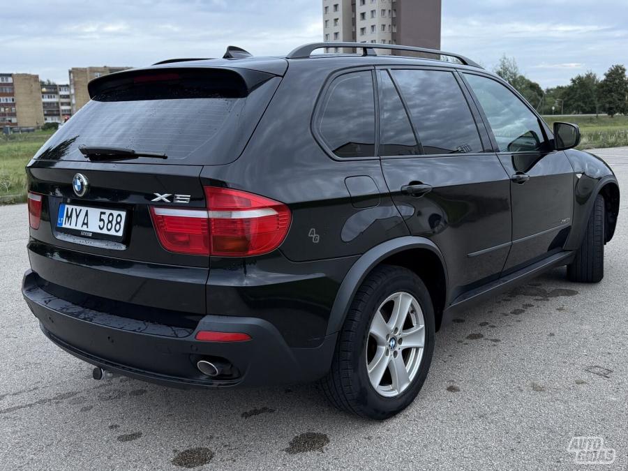 BMW X5 2009 in Radviliskis, with an engine capacity of 3.00 L and mileage of 215 thousand km for 7900 €, photo 5 on AUTOMOTO.COM.LV