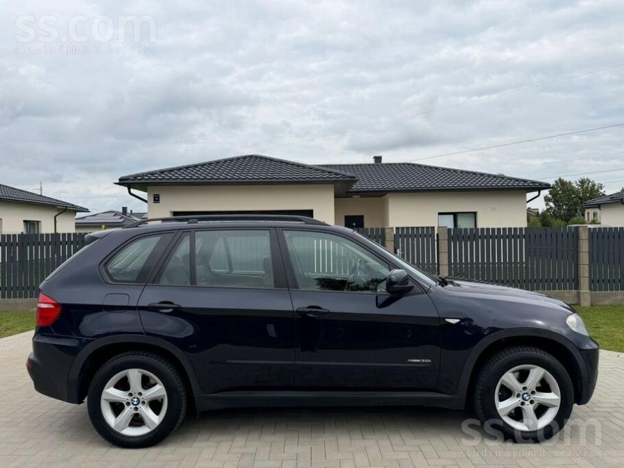 BMW X5 2009 Rīga, ar dzinēja tilpumu 3.00 L un nobraukumu 351 tūkst. km par 4950 €, foto 6 vietnē AUTOMOTO.COM.LV