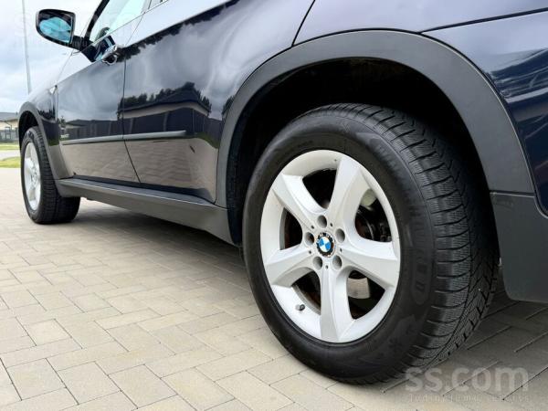 BMW X5 2009 Rīga, ar dzinēja tilpumu 3.00 L un nobraukumu 351 tūkst. km par 4950 €, foto 10 vietnē AUTOMOTO.COM.LV