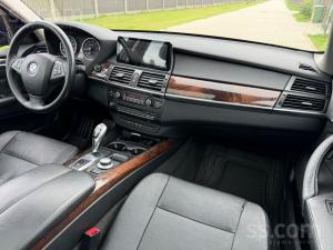 BMW X5 2009 Rīga, ar dzinēja tilpumu 3.00 L un nobraukumu 351 tūkst. km par 4950 €, foto 15 vietnē AUTOMOTO.COM.LV