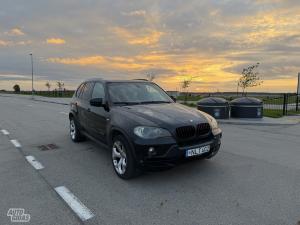 BMW X5 2009 Šauļi, ar dzinēja tilpumu 3.00 L un nobraukumu 290 tūkst. km par 7800 €, foto  vietnē AUTOMOTO.COM.LV