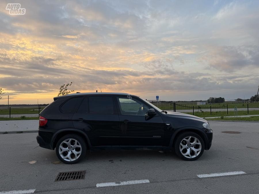 BMW X5 2009 Šauļi, ar dzinēja tilpumu 3.00 L un nobraukumu 290 tūkst. km par 7800 €, foto 11 vietnē AUTOMOTO.COM.LV